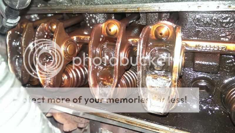 sludge under valve cover pics and solvent testing | BobIsTheOilGuy